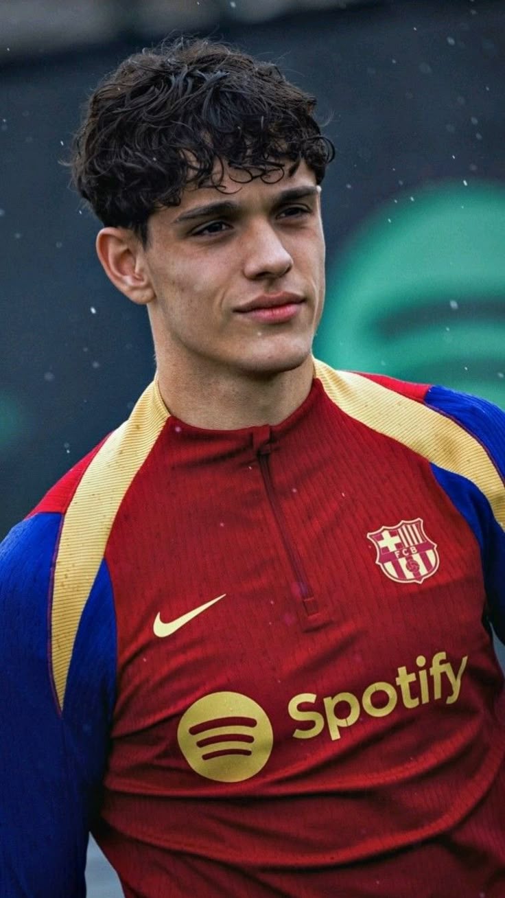 Héctor Fort: A Rising Star in Football – AssamTouch समाचार